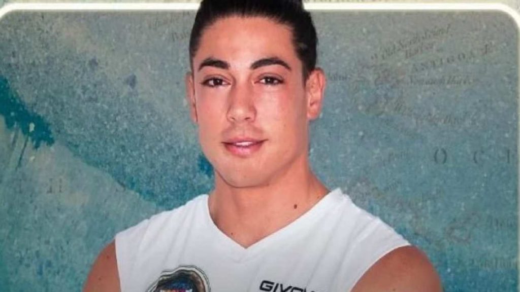 Luca Vetrone, spunta la foto con l'ex volto di UeD: che coppia di fuoco ...