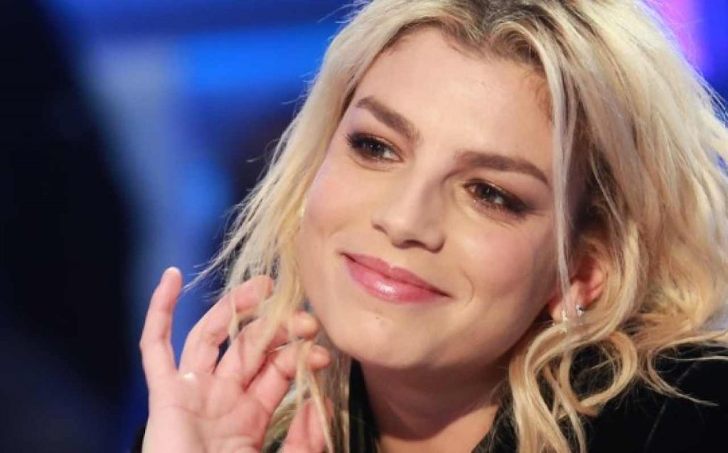 Emma Marrone, altro che single: un video la inchioda con il suo 'nuovo ...